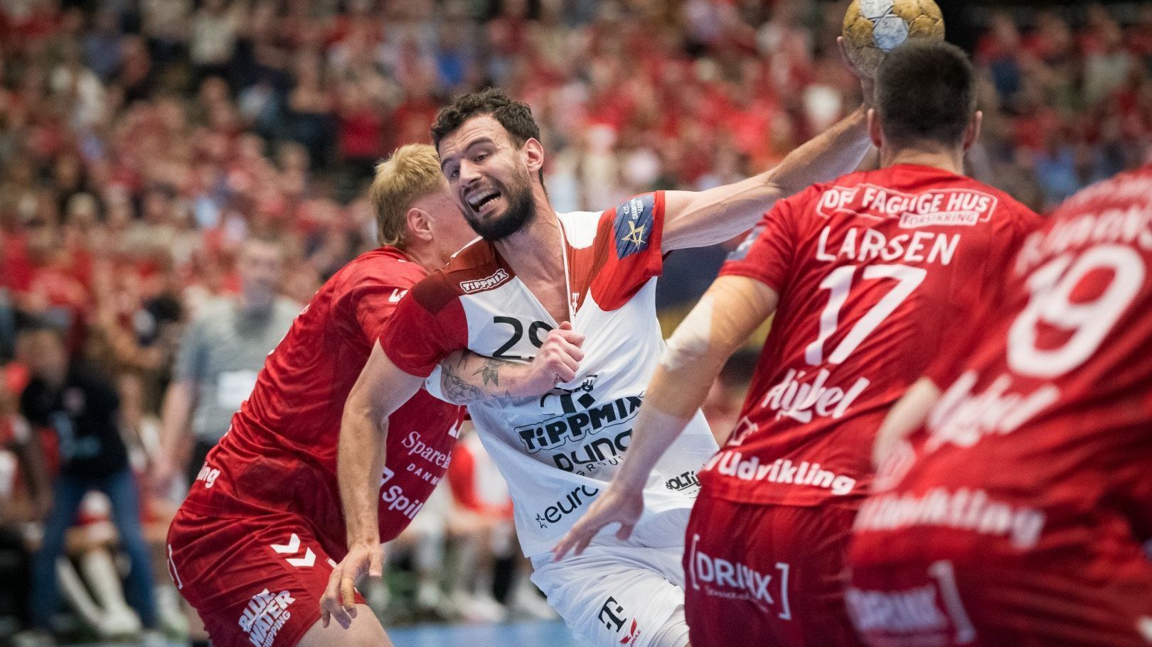 One Veszprém - Aalborg Handbold – Telekom Veszprém 33-28 (18-14)