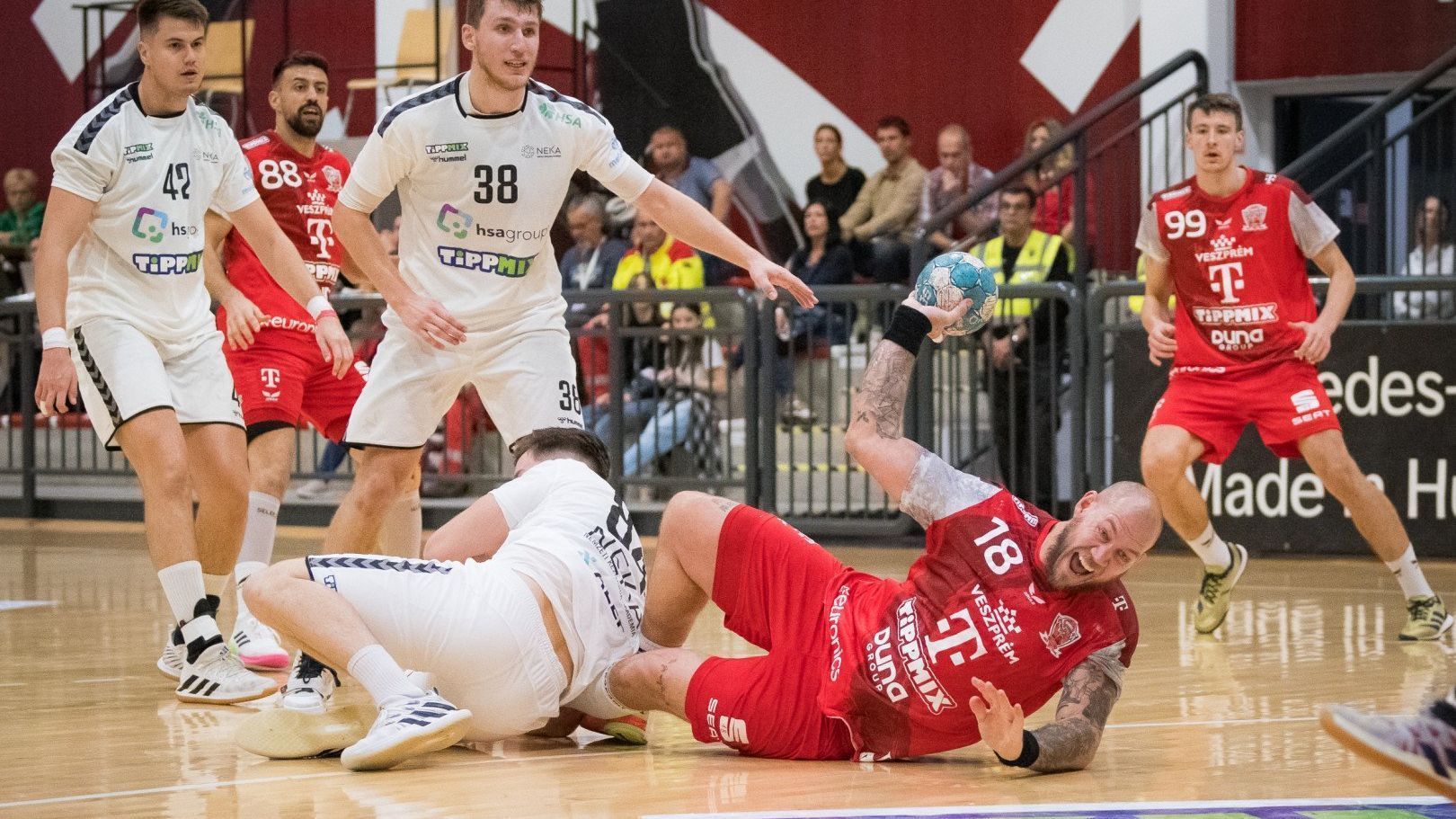 One Veszprém - HSA NEKA - Telekom Veszprém 32-40