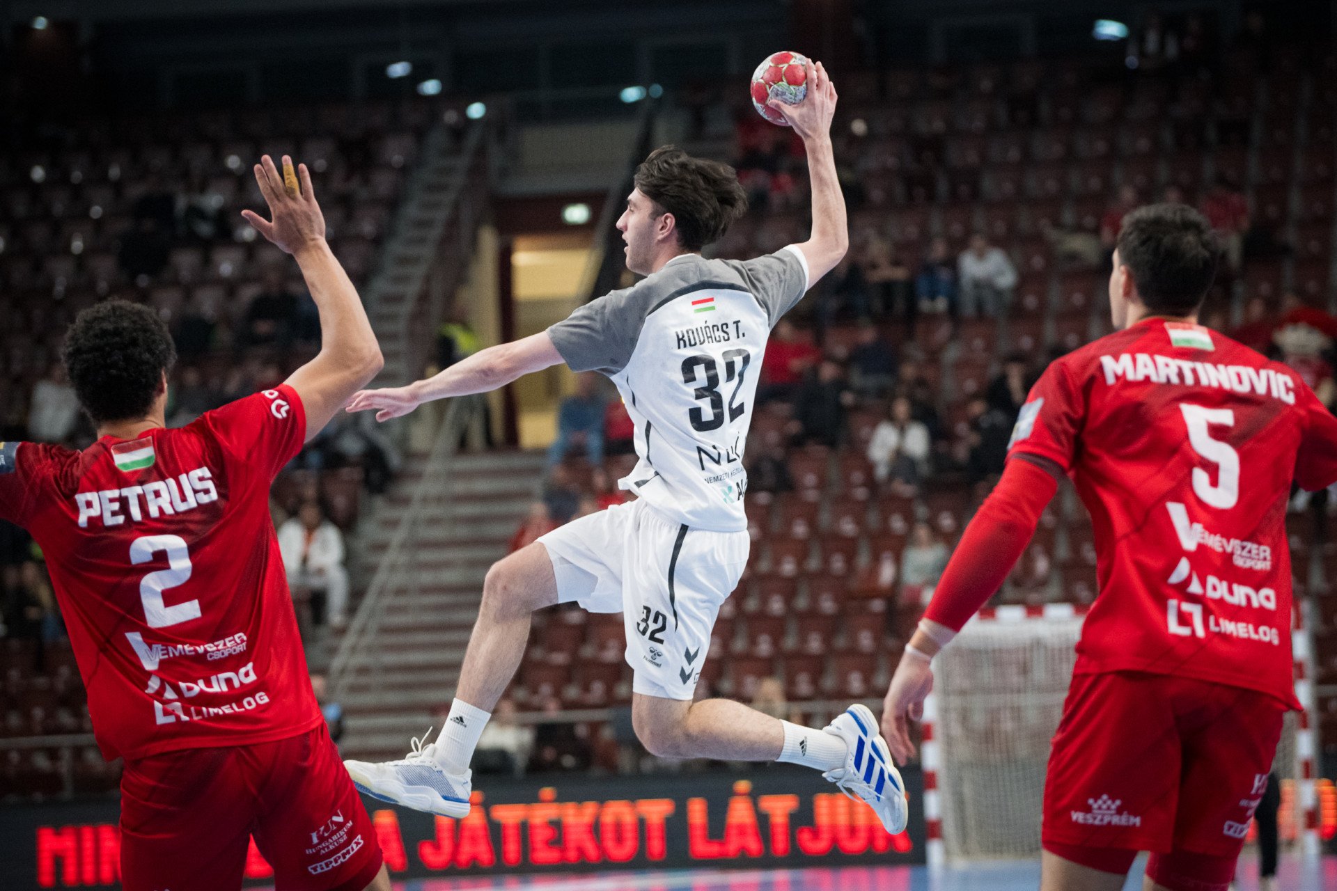 One Veszprém - One Veszprém - NEKA 38- 31